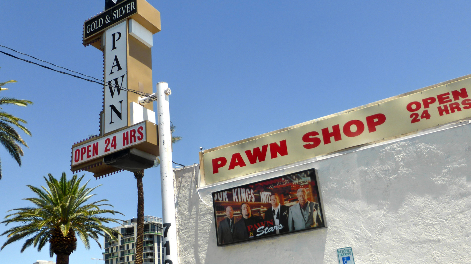 A Seller Made More Than $100K Selling An Unexpected Commodity On Pawn Stars