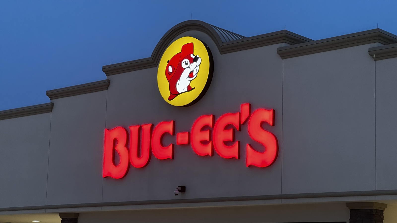 Clever Tricks To Save You Money At Buc-Ee's