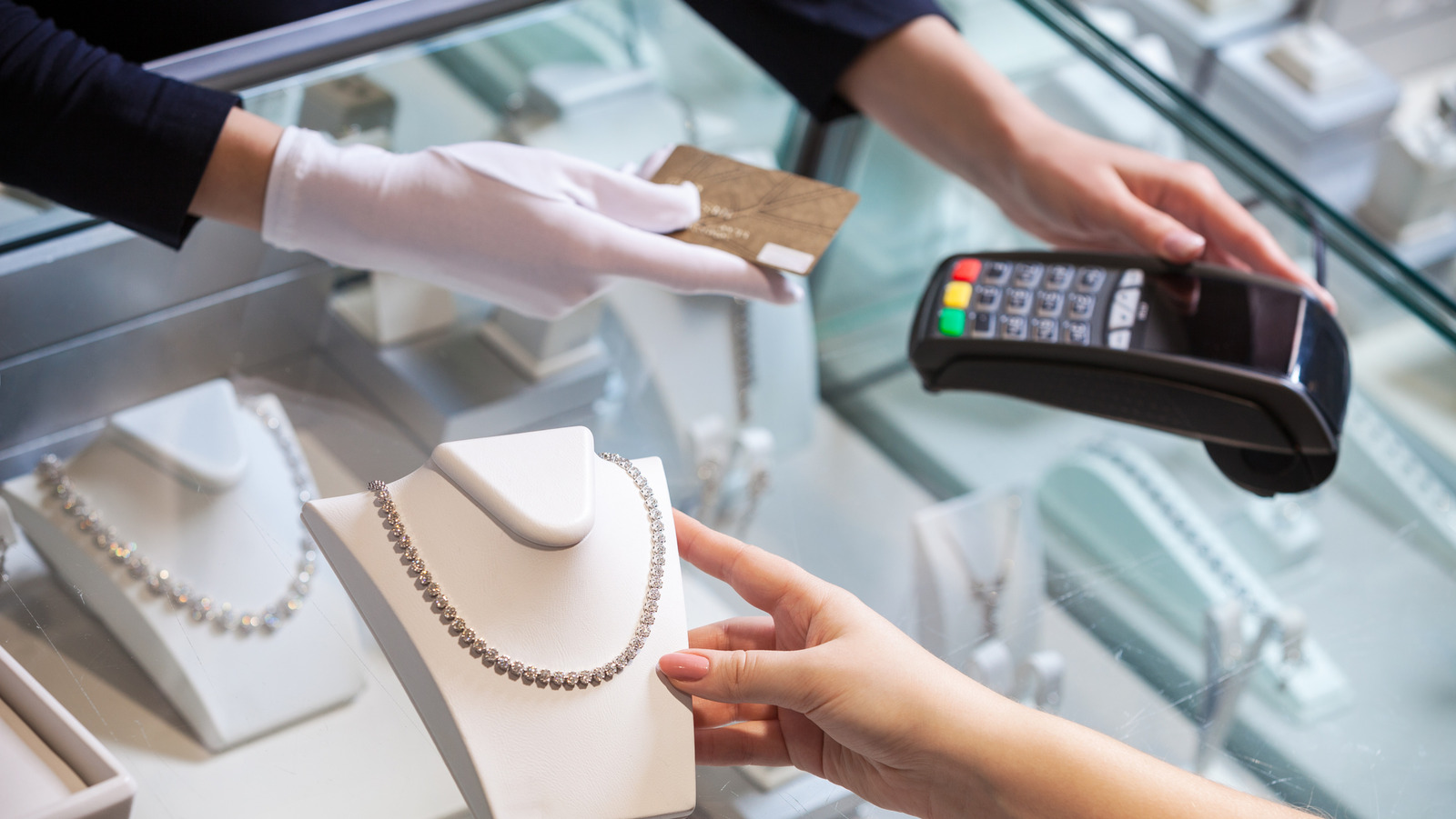 Credit Card Companies The 'Upper-Class' Trust The Most Might Surprise You