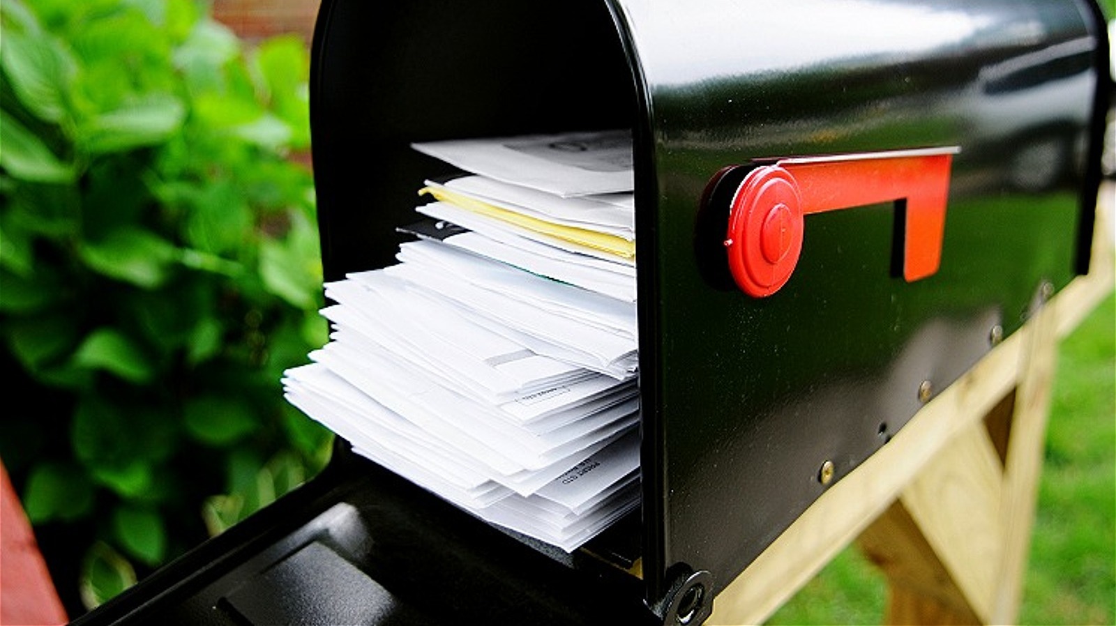 Ways To Stop Receiving Credit Card Junk Mail