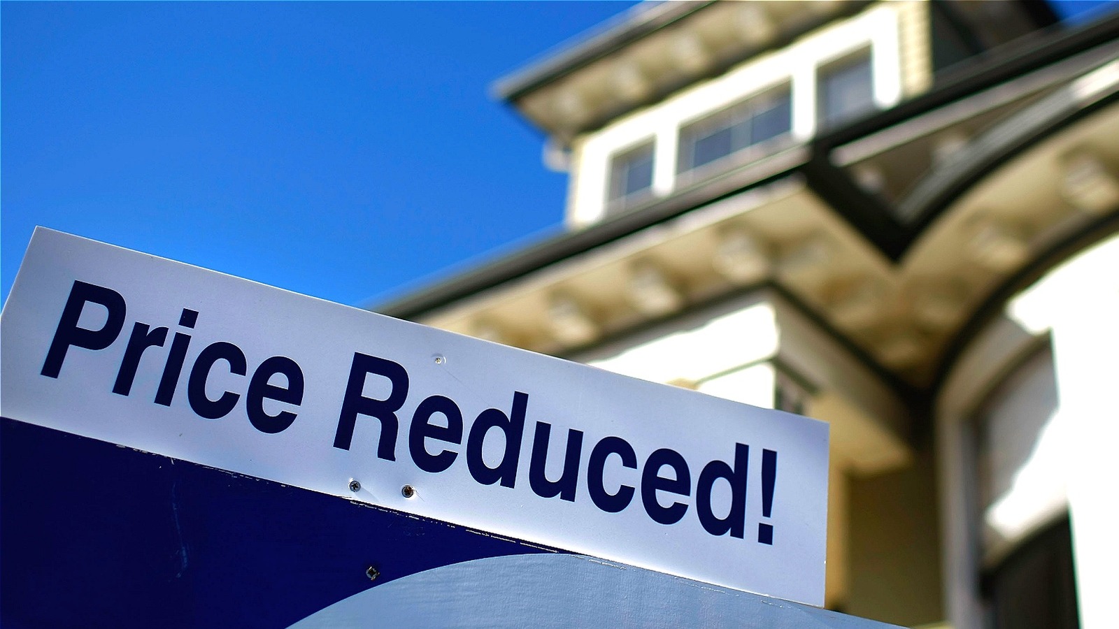 When Should You Start Lowering The Price Of Your Home To Sell It Faster?