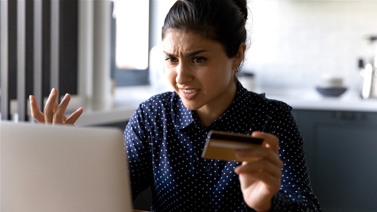 You've Been Warned: Never Fall For These Sneaky Credit Card Scams